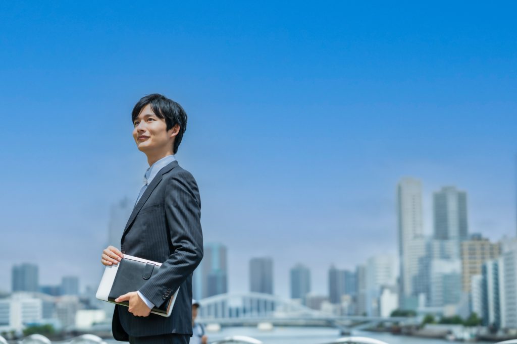 人事評価の基準とは？具体的な作成方法や基準を決めるポイントを解説 - カオナビ人事用語集